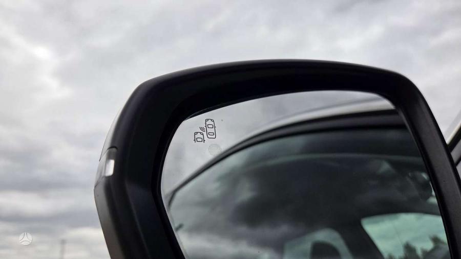 Pelēks Peugeot 3008 2022 Marijampole, ar dzinēja tilpumu 1.20 L un nobraukumu 121 tūkst. km par 13552 €, foto 10 vietnē AUTOMOTO.COM.LV