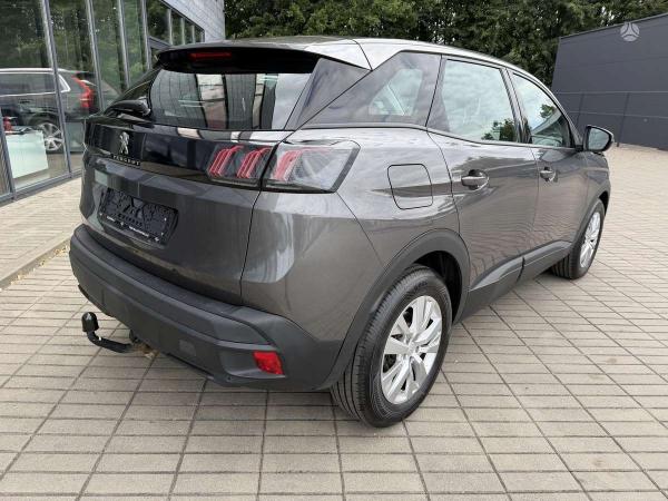 Grey Peugeot 3008 2022 in Kaunas, with an engine capacity of 1.20 L and mileage of 156 thousand km for 12700 €, photo 4 on AUTOMOTO.COM.LV