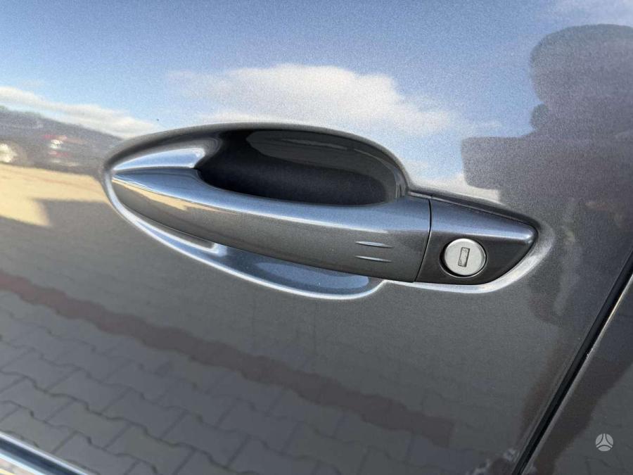Pelēks Peugeot 3008 2022 Šauļi, ar dzinēja tilpumu 1.60 L un nobraukumu 161 tūkst. km par 18990 €, foto 11 vietnē AUTOMOTO.COM.LV