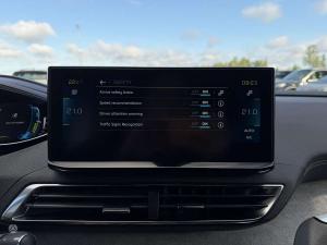 Pelēks Peugeot 3008 2022 Šauļi, ar dzinēja tilpumu 1.60 L un nobraukumu 161 tūkst. km par 18990 €, foto 33 vietnē AUTOMOTO.COM.LV