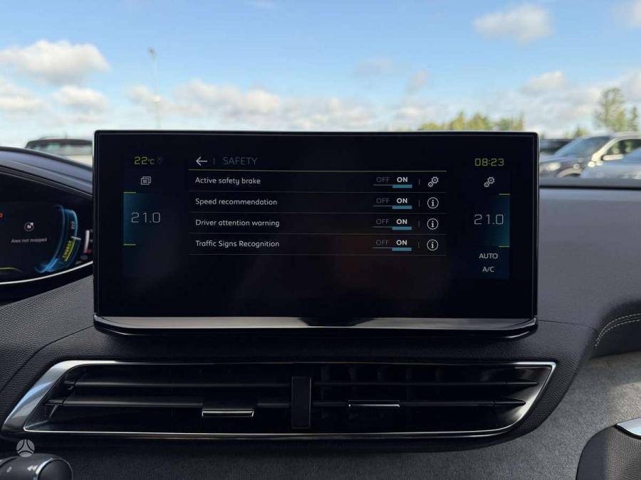Pelēks Peugeot 3008 2022 Šauļi, ar dzinēja tilpumu 1.60 L un nobraukumu 161 tūkst. km par 18990 €, foto 33 vietnē AUTOMOTO.COM.LV