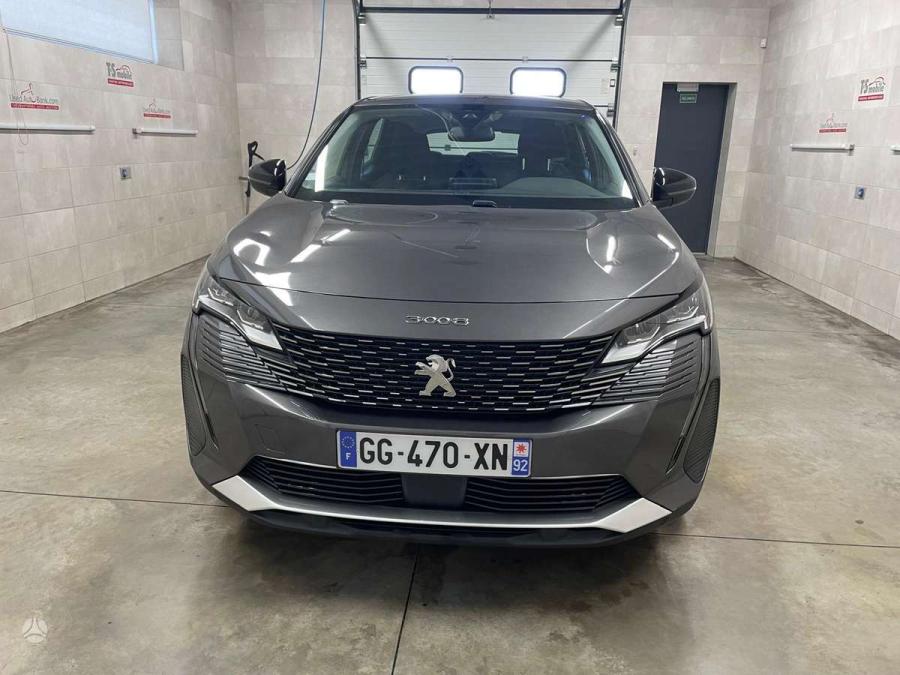Grey Peugeot 3008 2022 in Marijampole, with an engine capacity of 1.20 L and mileage of 57 thousand km for 15524 €, photo 3 on AUTOMOTO.COM.LV