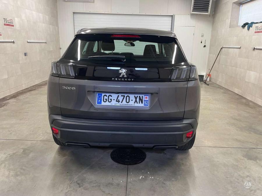 Grey Peugeot 3008 2022 in Marijampole, with an engine capacity of 1.20 L and mileage of 57 thousand km for 15524 €, photo 6 on AUTOMOTO.COM.LV