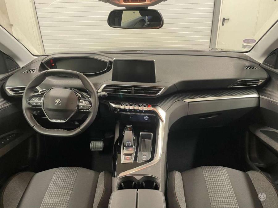 Grey Peugeot 3008 2022 in Marijampole, with an engine capacity of 1.20 L and mileage of 57 thousand km for 15524 €, photo 9 on AUTOMOTO.COM.LV