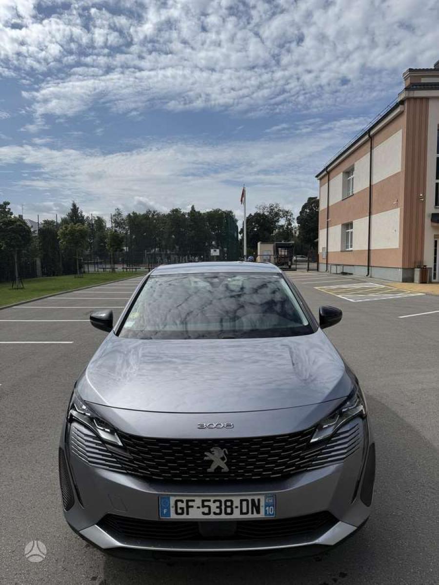 Grey Peugeot 3008 2022 in Alytus, with an engine capacity of 1.50 L and mileage of 190 thousand km for 14500 €, photo 4 on AUTOMOTO.COM.LV