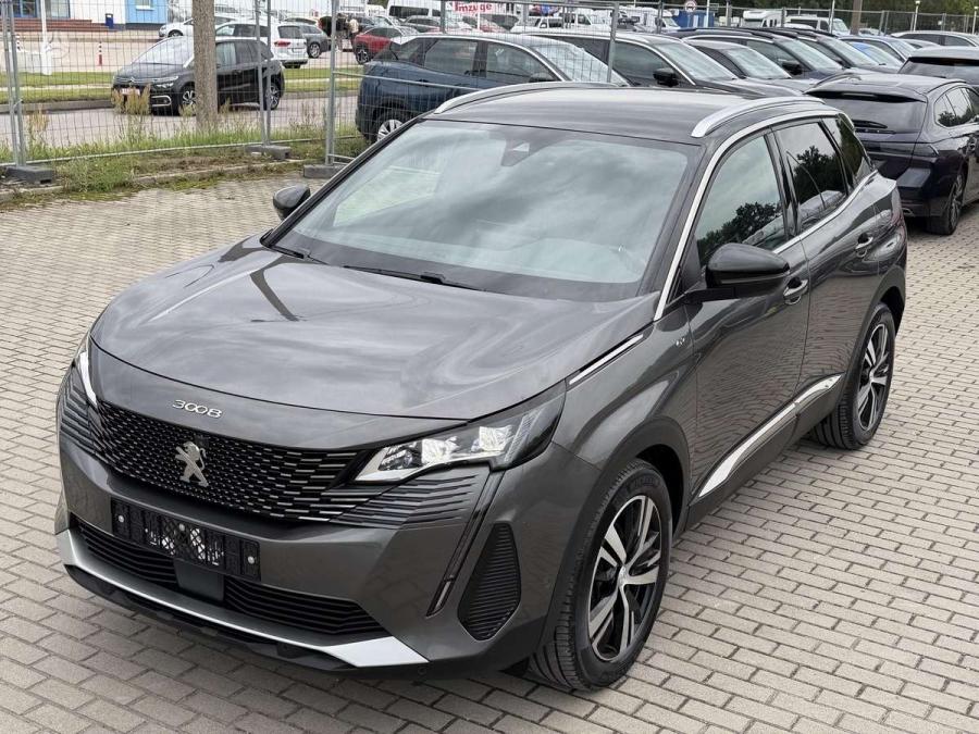 Grey Peugeot 3008 2022 in Marijampole, with an engine capacity of 1.20 L and mileage of 158 thousand km for 13552 €, photo 3 on AUTOMOTO.COM.LV