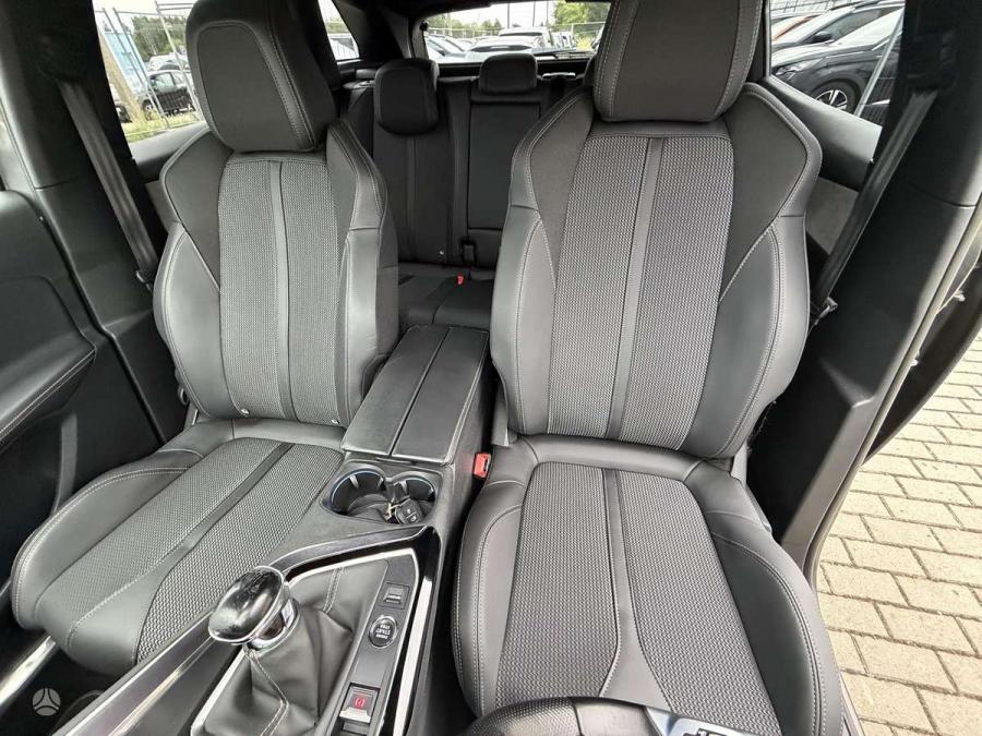 Grey Peugeot 3008 2022 in Marijampole, with an engine capacity of 1.20 L and mileage of 158 thousand km for 13552 €, photo 27 on AUTOMOTO.COM.LV
