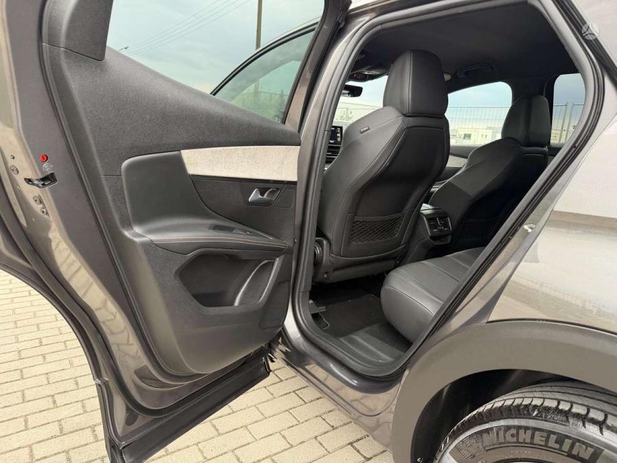 Grey Peugeot 3008 2022 in Marijampole, with an engine capacity of 1.20 L and mileage of 158 thousand km for 13552 €, photo 30 on AUTOMOTO.COM.LV