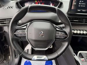 Grey Peugeot 3008 2022 in Marijampole, with an engine capacity of 1.20 L and mileage of 158 thousand km for 13552 €, photo 40 on AUTOMOTO.COM.LV