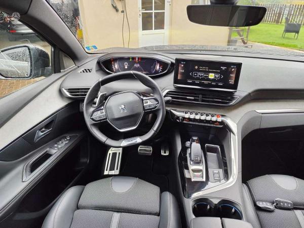 Grey Peugeot 3008 2022 in Kalvarija, with an engine capacity of 1.20 L and mileage of 70 thousand km for 16880 €, photo 7 on AUTOMOTO.COM.LV