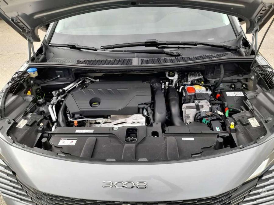 Pelēks Peugeot 3008 2022 Viļņa, ar dzinēja tilpumu 1.60 L un nobraukumu 197 tūkst. km par 15000 €, foto 24 vietnē AUTOMOTO.COM.LV