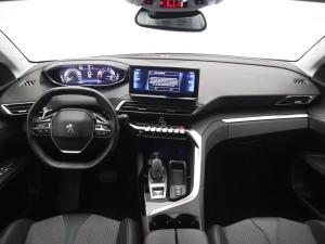 Grey Peugeot 3008 2023 in Vilnius, with an engine capacity of 1.50 L and mileage of 200 thousand km for 18299 €, photo 3 on AUTOMOTO.COM.LV