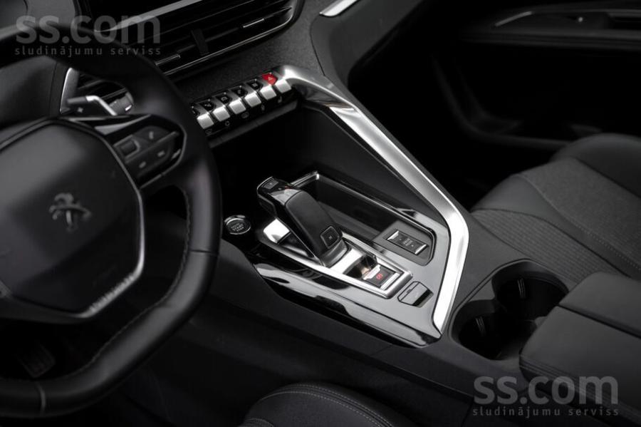 Pelēks Peugeot 3008 2023 Tukums, ar dzinēja tilpumu 1.50 L un nobraukumu 120 tūkst. km par 19650 €, foto 26 vietnē AUTOMOTO.COM.LV