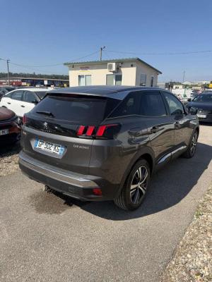Pelēks Peugeot 3008 2023 Viļņa, ar dzinēja tilpumu 1.50 L un nobraukumu 148 tūkst. km par 14270 €, foto 5 vietnē AUTOMOTO.COM.LV