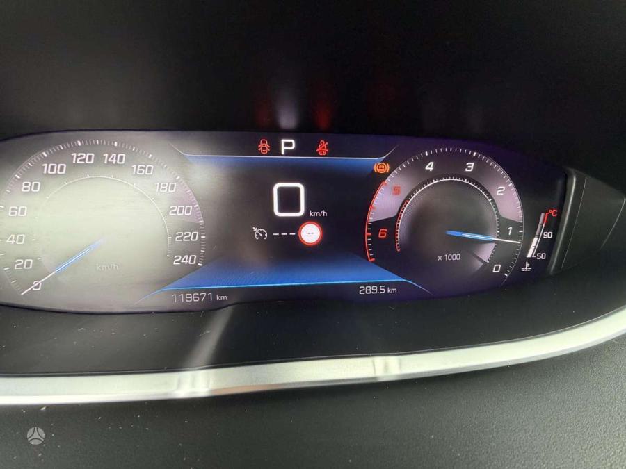 Серый Пежо 3008 2023 в Таураге, объемом двигателя 1.50 л и пробегом 120 тыс. км за 14600 €, фото 19 на AUTOMOTO.COM.LV