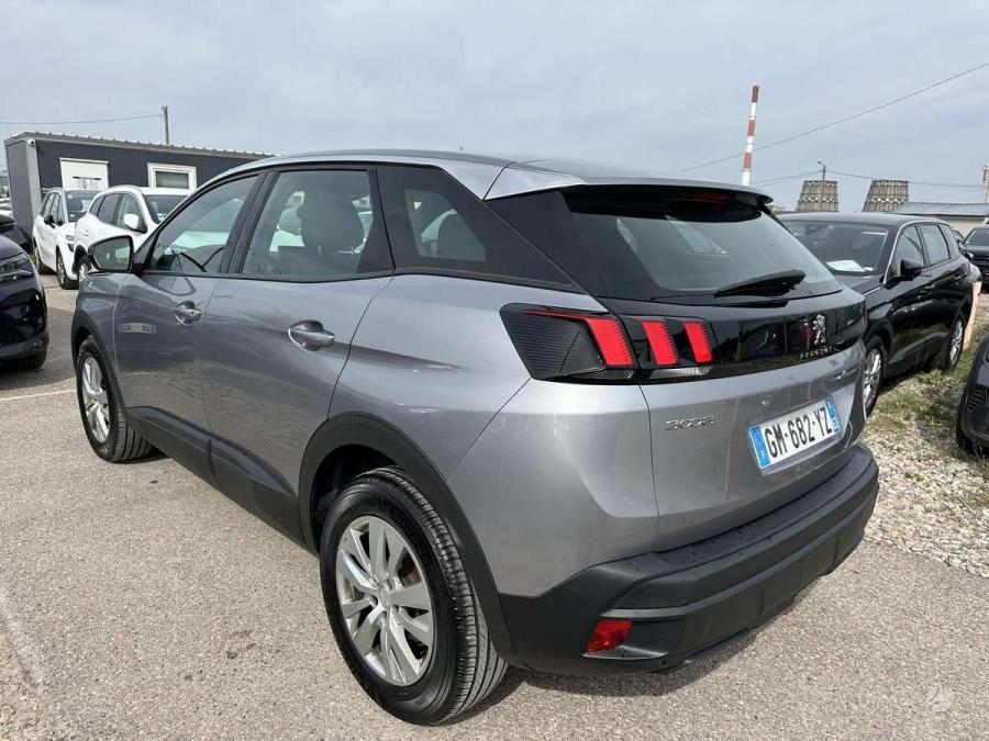 Pelēks Peugeot 3008 2023 Viļņa, ar dzinēja tilpumu 1.20 L un nobraukumu 120 tūkst. km par 13914 €, foto 5 vietnē AUTOMOTO.COM.LV