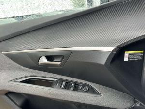 Pelēks Peugeot 3008 2023 Viļņa, ar dzinēja tilpumu 1.20 L un nobraukumu 165 tūkst. km par 12099 €, foto 13 vietnē AUTOMOTO.COM.LV