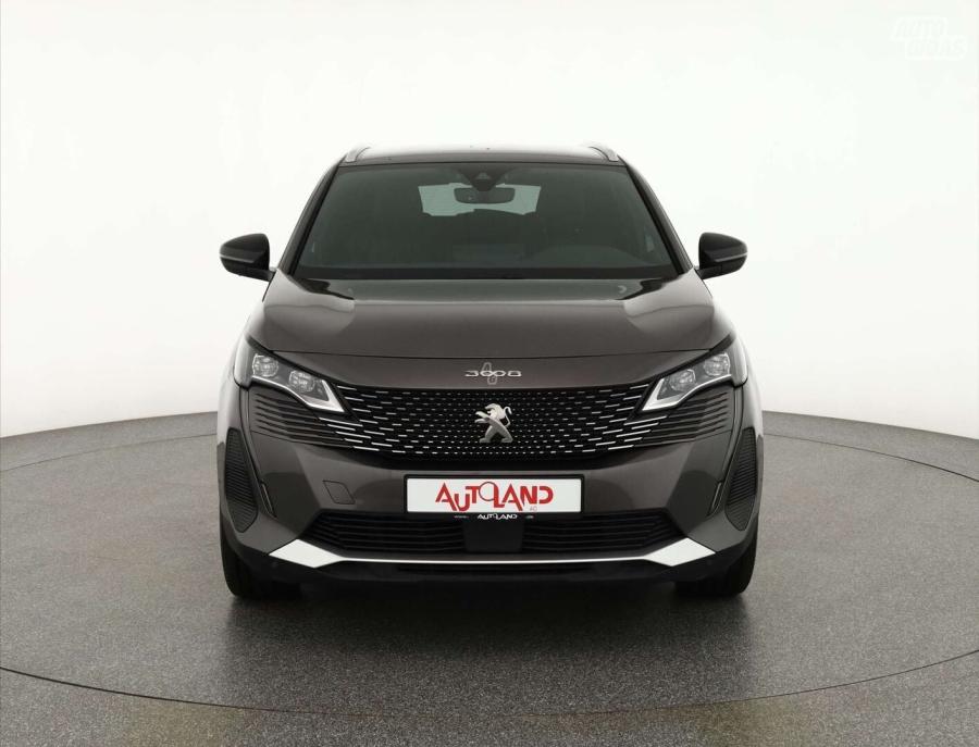 Grey Peugeot 3008 2024 in Kaunas, with an engine capacity of 1.20 L and mileage of 47 thousand km for 25995 €, photo 8 on AUTOMOTO.COM.LV