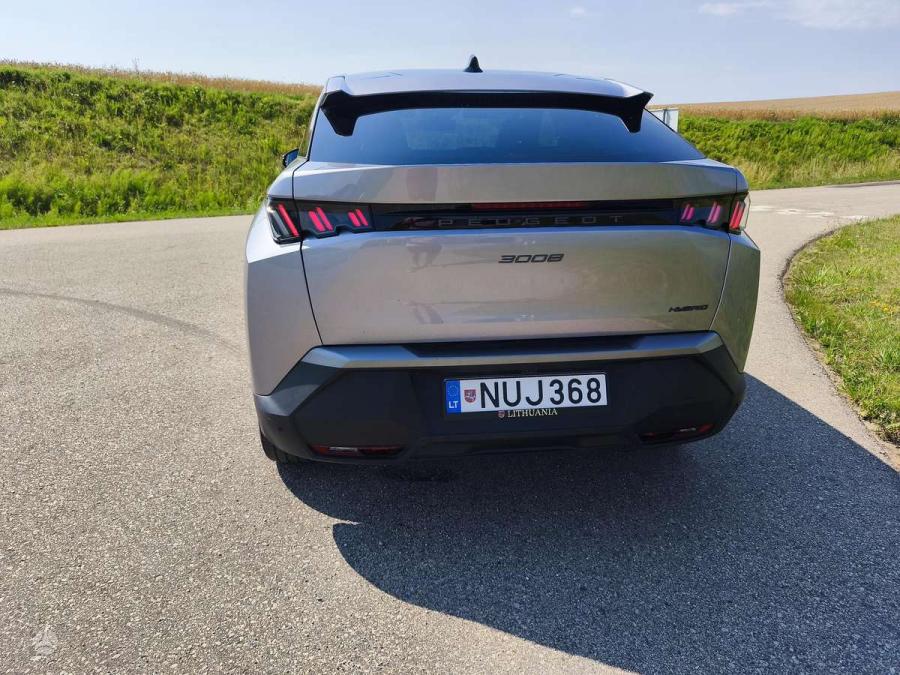 Pelēks Peugeot 3008 2024 Radviliškis, ar dzinēja tilpumu 1.20 L un nobraukumu 102 tūkst. km par 21100 €, foto 7 vietnē AUTOMOTO.COM.LV
