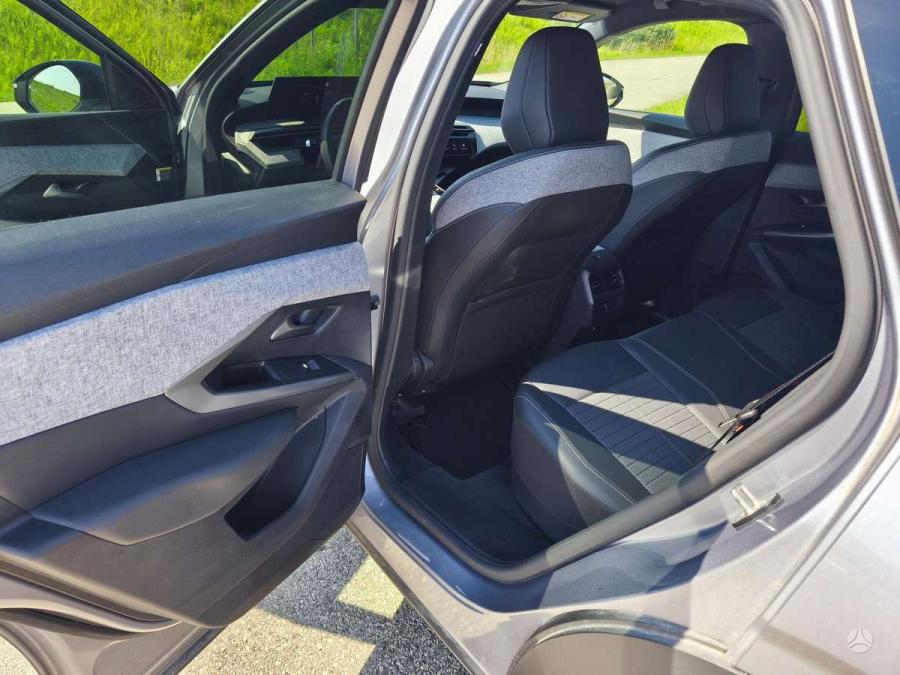 Pelēks Peugeot 3008 2024 Radviliškis, ar dzinēja tilpumu 1.20 L un nobraukumu 102 tūkst. km par 21100 €, foto 17 vietnē AUTOMOTO.COM.LV