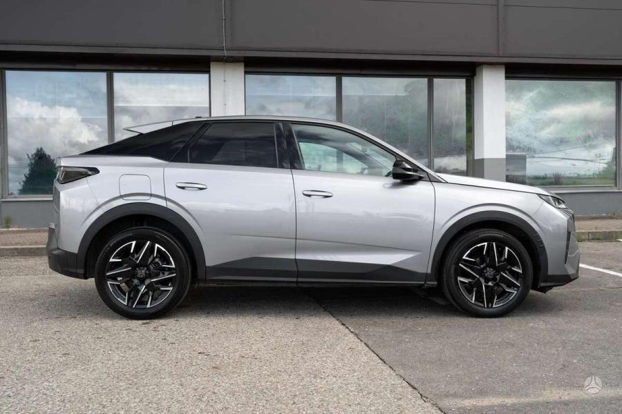 Pelēks Peugeot 3008 2024 Viļņa, ar dzinēja tilpumu 1.20 L un nobraukumu 103 tūkst. km par 23500 €, foto 3 vietnē AUTOMOTO.COM.LV