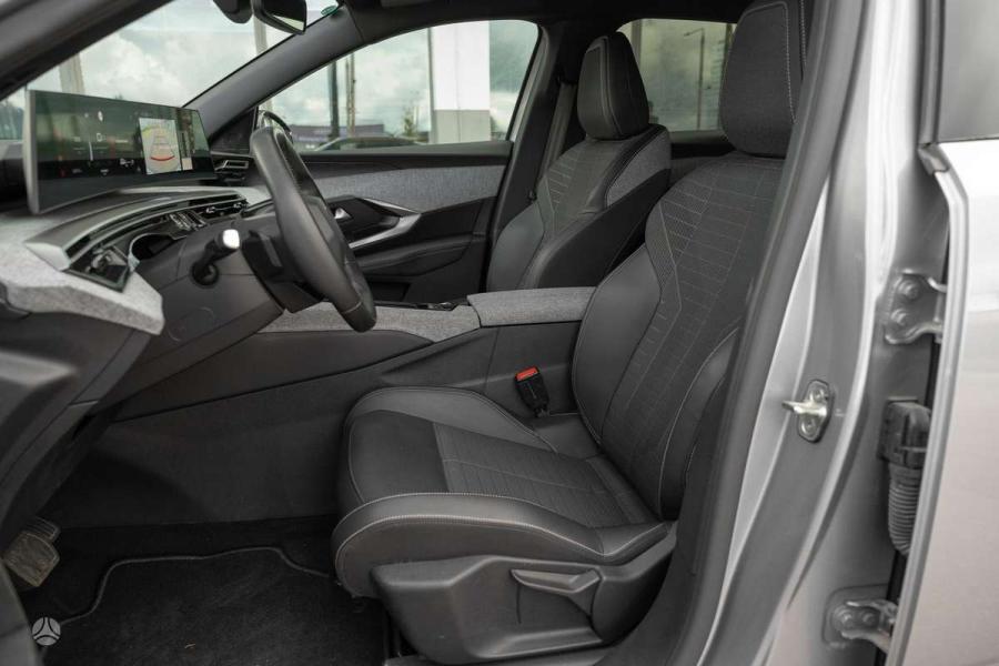 Pelēks Peugeot 3008 2024 Viļņa, ar dzinēja tilpumu 1.20 L un nobraukumu 103 tūkst. km par 23500 €, foto 9 vietnē AUTOMOTO.COM.LV