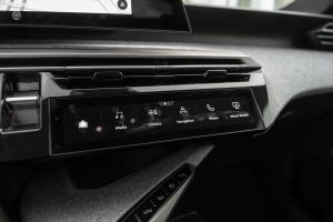 Pelēks Peugeot 3008 2024 Viļņa, ar dzinēja tilpumu 1.20 L un nobraukumu 103 tūkst. km par 23500 €, foto 21 vietnē AUTOMOTO.COM.LV