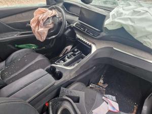 Pelēks Peugeot 3008 2024 Kauņa, ar dzinēja tilpumu 1.20 L un nobraukumu 63 tūkst. km par 9400 €, foto 5 vietnē AUTOMOTO.COM.LV
