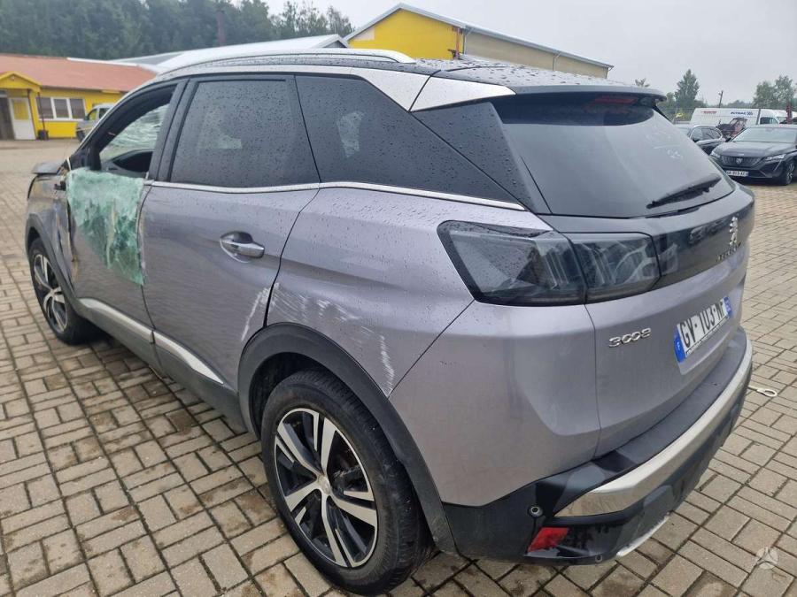 Pelēks Peugeot 3008 2024 Kauņa, ar dzinēja tilpumu 1.20 L un nobraukumu 63 tūkst. km par 9400 €, foto 7 vietnē AUTOMOTO.COM.LV
