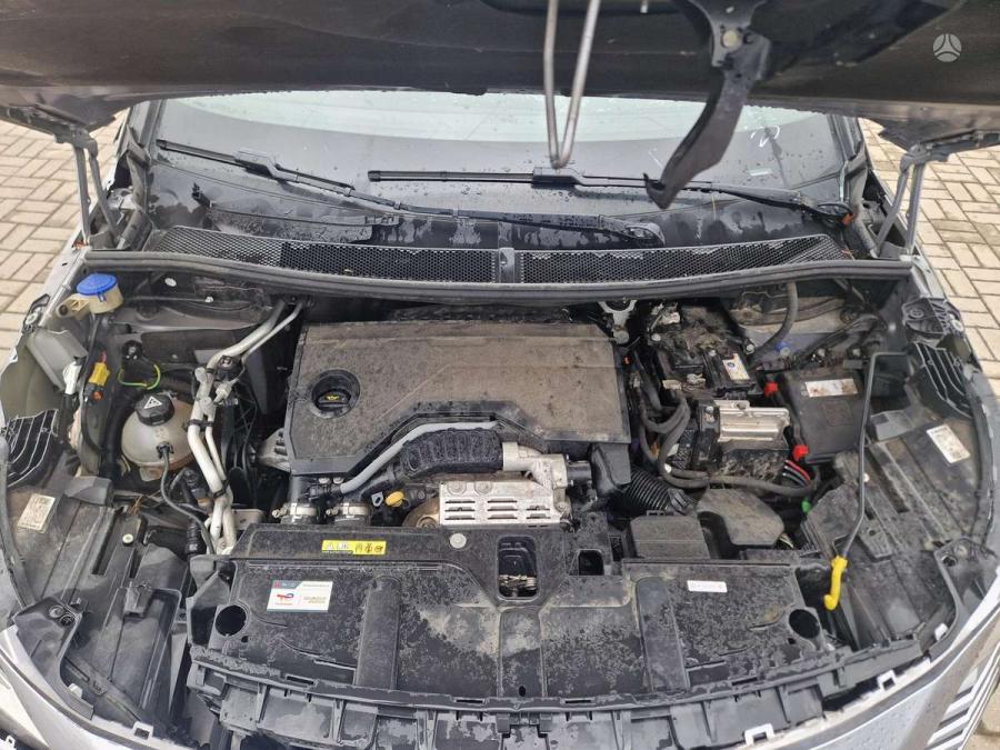 Pelēks Peugeot 3008 2024 Kauņa, ar dzinēja tilpumu 1.20 L un nobraukumu 63 tūkst. km par 9400 €, foto 9 vietnē AUTOMOTO.COM.LV