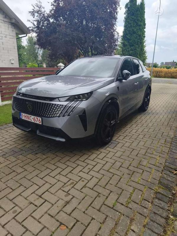 Grey Peugeot 3008 2025 in Mazeikiai, with an engine capacity of 0.00 L and mileage of 29 thousand km for 35200 €, photo 2 on AUTOMOTO.COM.LV