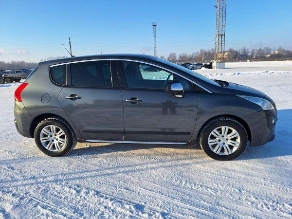 Pelēks Peugeot 3008 2011 Marijampole, ar dzinēja tilpumu 1.60 L un nobraukumu 298 tūkst. km par 2400 €, foto 4 vietnē AUTOMOTO.COM.LV