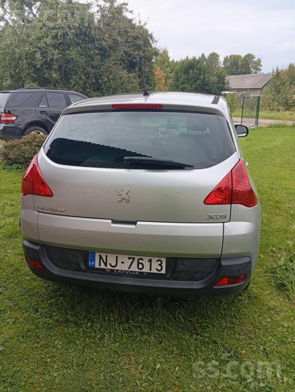 Pelēks Peugeot 3008 2011 Madona, ar dzinēja tilpumu 1.60 L un nobraukumu 243 tūkst. km par 4350 €, foto 4 vietnē AUTOMOTO.COM.LV