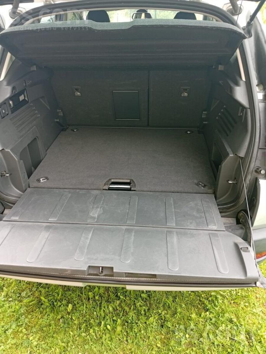 Grey Peugeot 3008 2011 in Madona, with an engine capacity of 1.60 L and mileage of 243 thousand km for 4350 €, photo 12 on AUTOMOTO.COM.LV