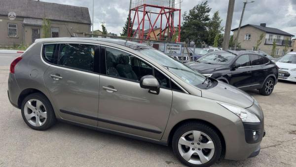 Grey Peugeot 3008 2011 in Taurage, with an engine capacity of 1.60 L and mileage of 198 thousand km for 3100 €, photo 4 on AUTOMOTO.COM.LV