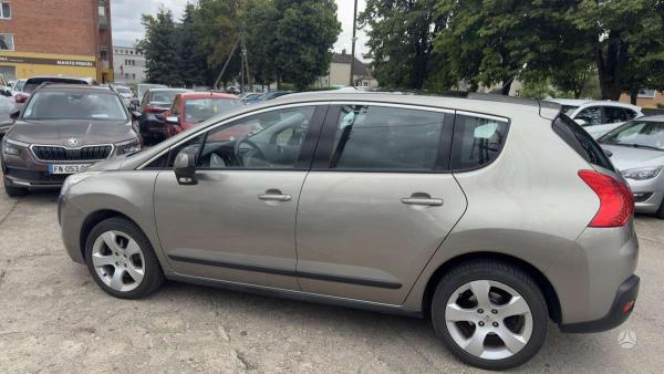 Grey Peugeot 3008 2011 in Taurage, with an engine capacity of 1.60 L and mileage of 198 thousand km for 3100 €, photo 10 on AUTOMOTO.COM.LV