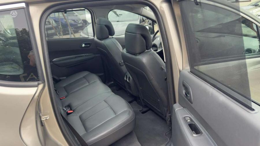 Pelēks Peugeot 3008 2011 Tauragė, ar dzinēja tilpumu 1.60 L un nobraukumu 198 tūkst. km par 3100 €, foto 15 vietnē AUTOMOTO.COM.LV