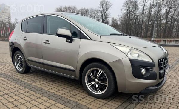 Pelēks Peugeot 3008 2012 Rīga, ar dzinēja tilpumu 1.60 L un nobraukumu 177 tūkst. km par 3900 €, foto 2 vietnē AUTOMOTO.COM.LV