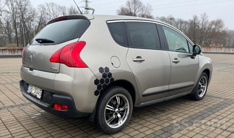 Pelēks Peugeot 3008 2012 Rīga, ar dzinēja tilpumu 1.60 L un nobraukumu 177 tūkst. km par 3900 €, foto 4 vietnē AUTOMOTO.COM.LV