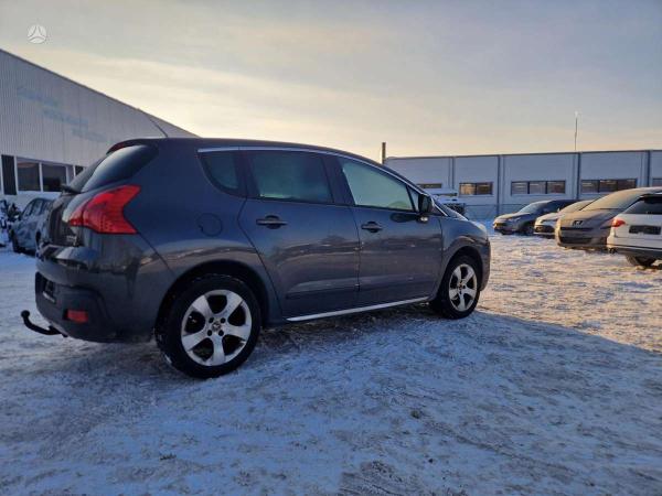 Pelēks Peugeot 3008 2013 Ukmergė, ar dzinēja tilpumu 1.56 L un nobraukumu 240 tūkst. km par 3600 €, foto 4 vietnē AUTOMOTO.COM.LV