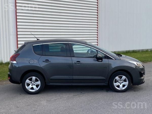 Grey Peugeot 3008 2015 in Riga, with an engine capacity of 1.60 L and mileage of 244 thousand km for 4490 €, photo 3 on AUTOMOTO.COM.LV