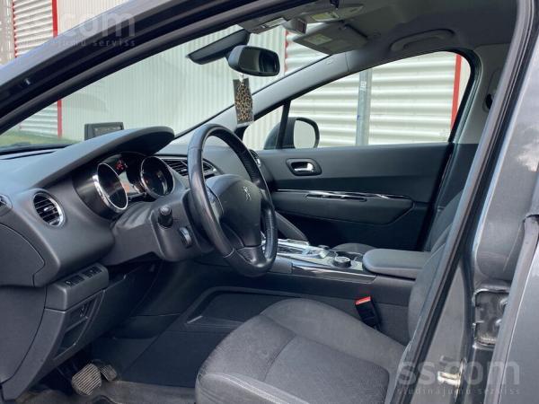 Grey Peugeot 3008 2015 in Riga, with an engine capacity of 1.60 L and mileage of 244 thousand km for 4490 €, photo 10 on AUTOMOTO.COM.LV