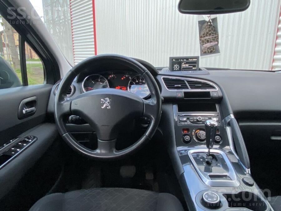 Grey Peugeot 3008 2015 in Riga, with an engine capacity of 1.60 L and mileage of 244 thousand km for 4490 €, photo 13 on AUTOMOTO.COM.LV