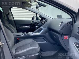 Grey Peugeot 3008 2015 in Riga, with an engine capacity of 1.60 L and mileage of 244 thousand km for 4490 €, photo 15 on AUTOMOTO.COM.LV