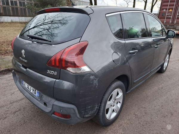 Grey Peugeot 3008 2016 in Taurage, with an engine capacity of 1.60 L and mileage of 151 thousand km for 5200 €, photo 3 on AUTOMOTO.COM.LV