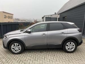 Grey Peugeot 3008 2019 in Kaunas, with an engine capacity of 1.20 L and mileage of 60 thousand km for 15350 €, photo 2 on AUTOMOTO.COM.LV