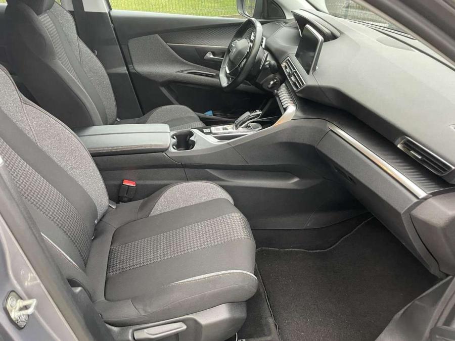 Grey Peugeot 3008 2019 in Kaunas, with an engine capacity of 1.20 L and mileage of 60 thousand km for 15350 €, photo 24 on AUTOMOTO.COM.LV