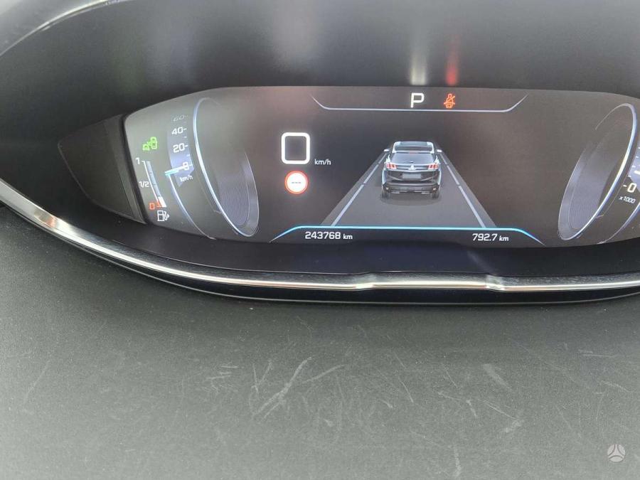 Pelēks Peugeot 3008 2019 Tauragė, ar dzinēja tilpumu 1.60 L un nobraukumu 243 tūkst. km par 11400 €, foto 18 vietnē AUTOMOTO.COM.LV