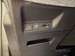 Pelēks Peugeot 3008 2024 Tallina, ar dzinēja tilpumu 0.00 L un nobraukumu 25 tūkst. km par 34900 €, foto 12 vietnē AUTOMOTO.COM.LV