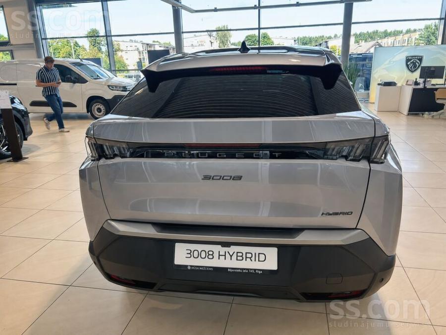 Grey Peugeot 3008 2026 in Riga, with an engine capacity of 1.20 L and mileage of 0 thousand km for 30200 €, photo 8 on AUTOMOTO.COM.LV